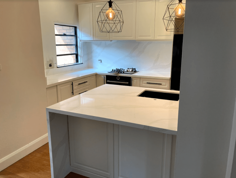 Why Your Kitchen Needs A Stone Splash Back